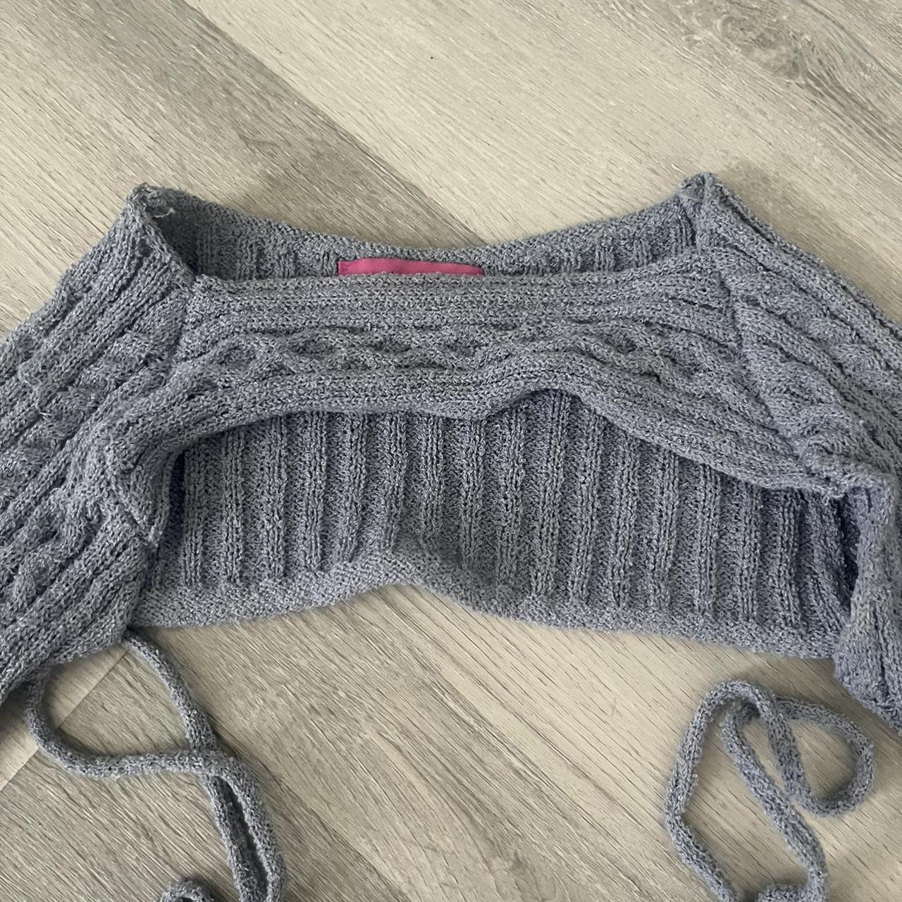 Edikted Women's Blue Vest | Depop