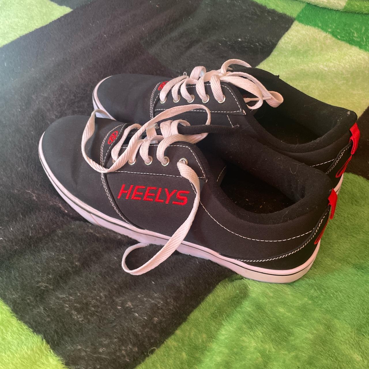 Men’s size 12 heelys never worn outside - Depop