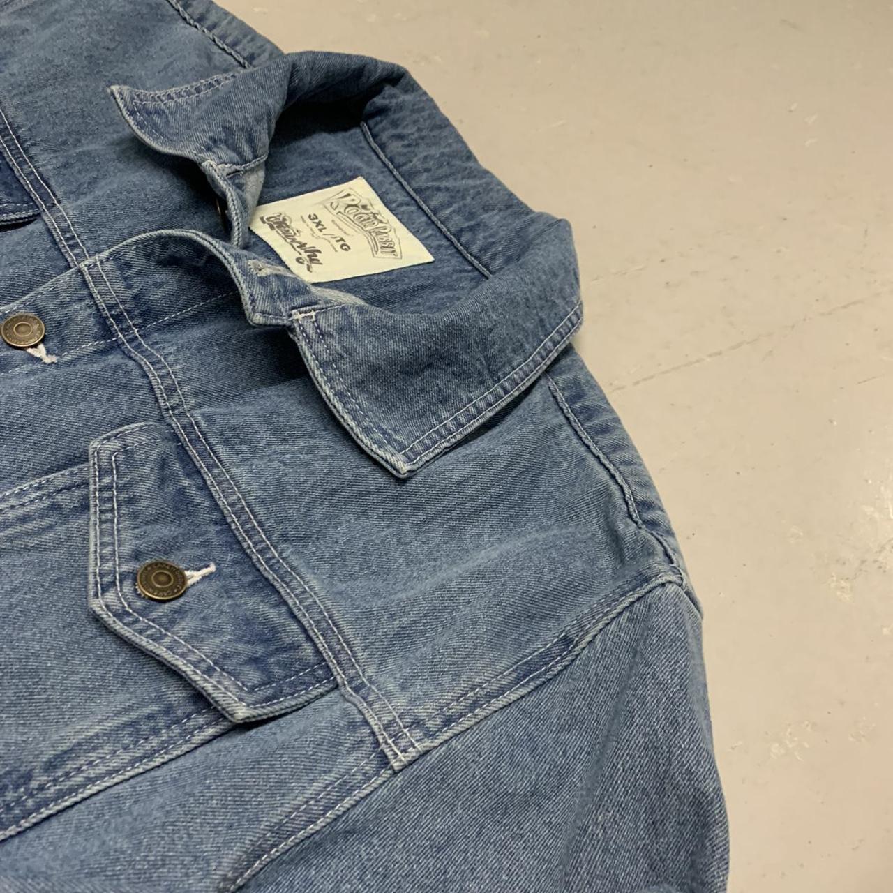 Looney Tunes Men's Blue and Red Jacket | Depop