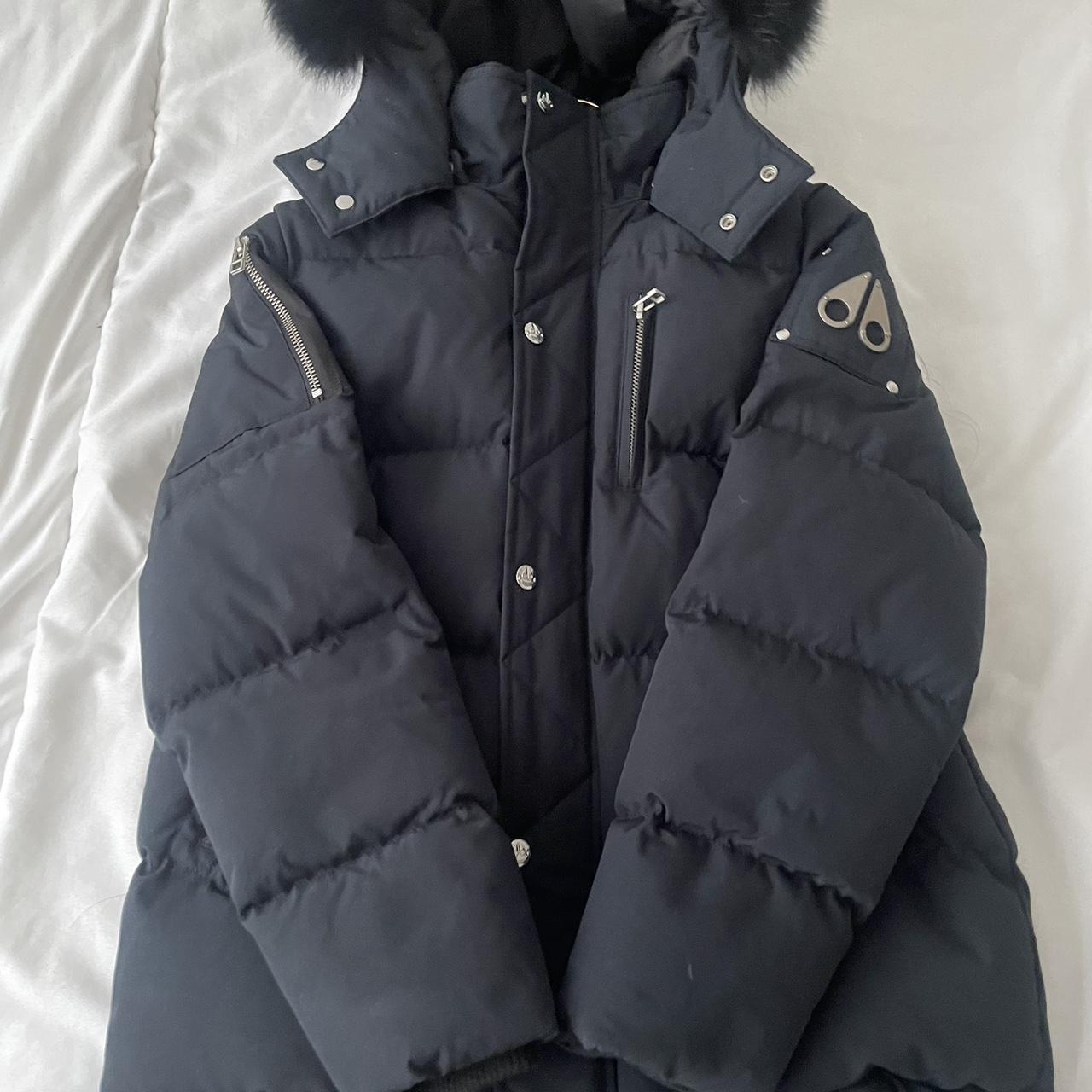 Moose knuckles 3q jacket Navy with black fur Kids... - Depop