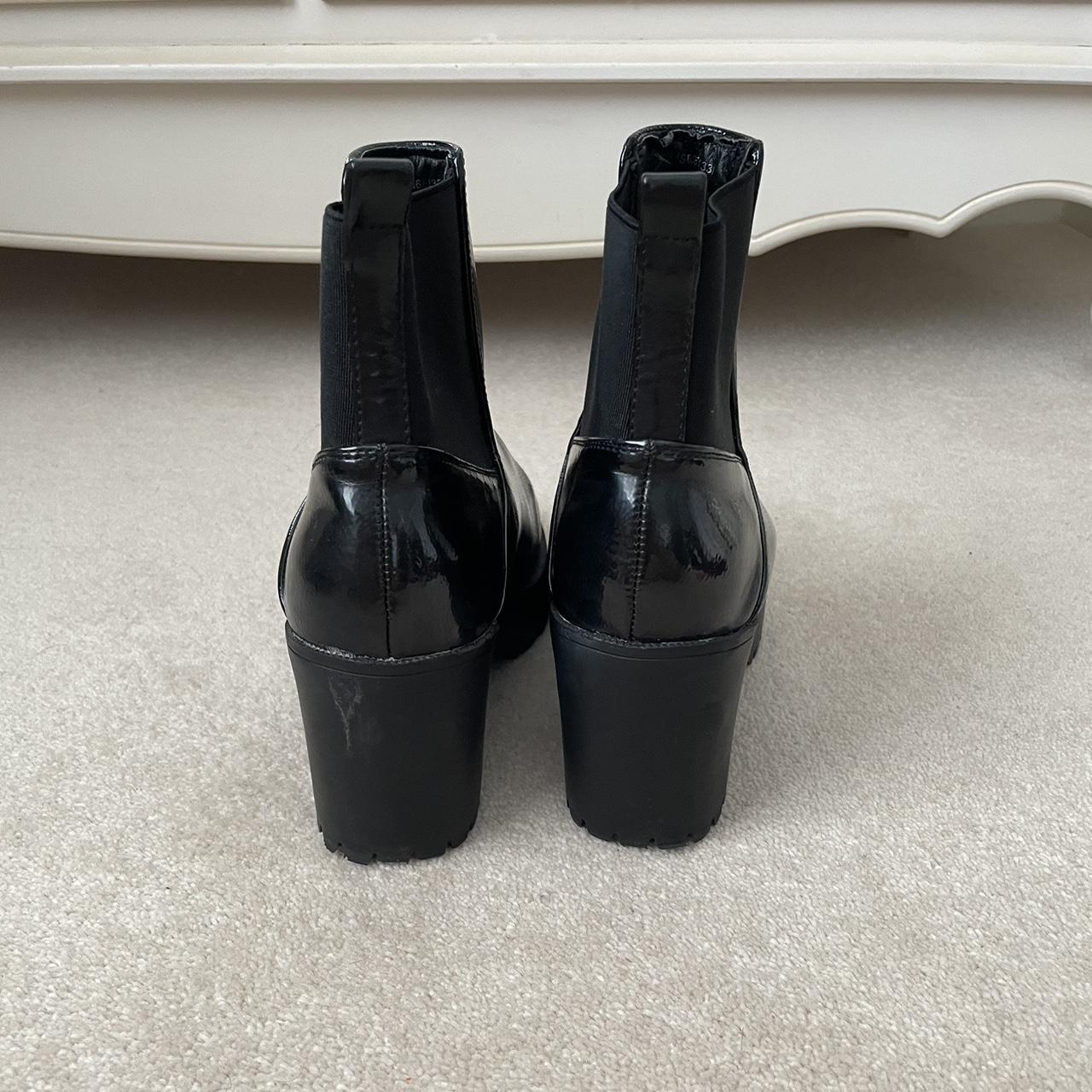 New look patent chelsea boots Worn a couple of... - Depop
