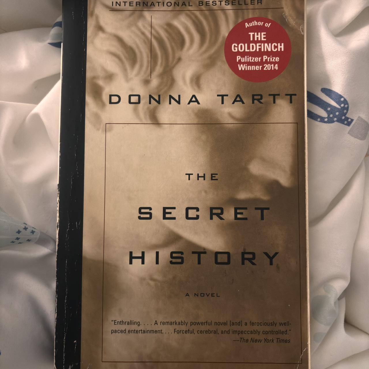 Light annotations Overall near perfect conditions - Depop