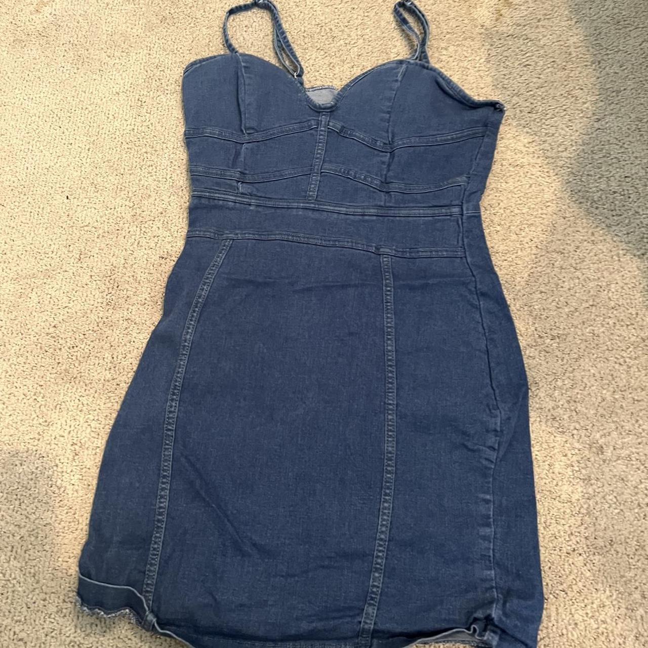 Navy Bodycon Dress from Windsor 🤍 - Depop
