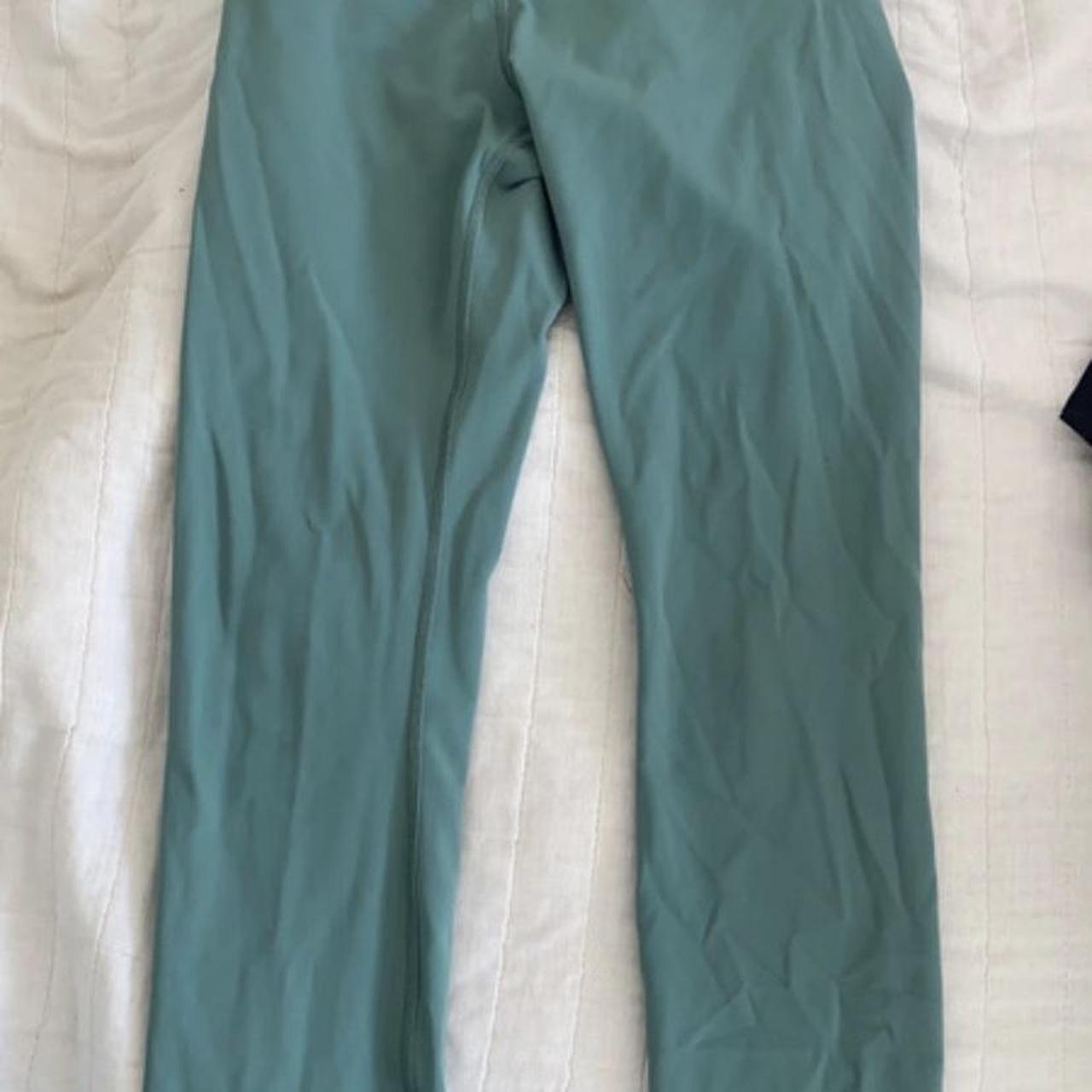 Lululemon Women's Green Leggings | Depop