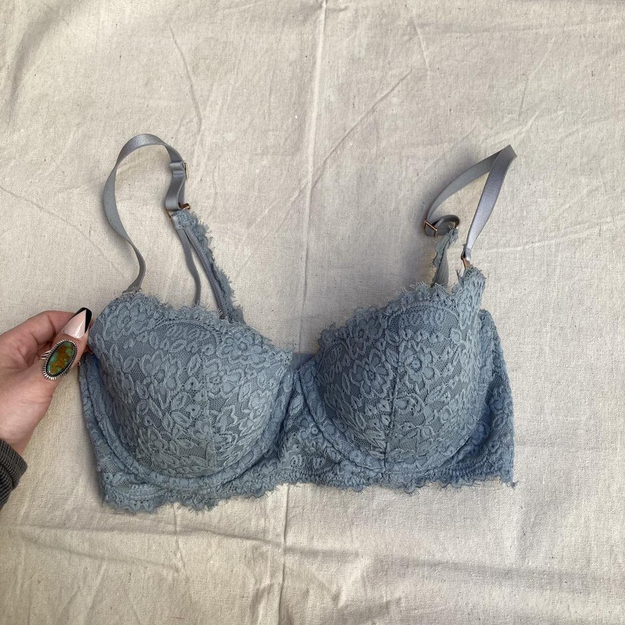baby blue Aerie bra in a size 32D. worn no more than... - Depop