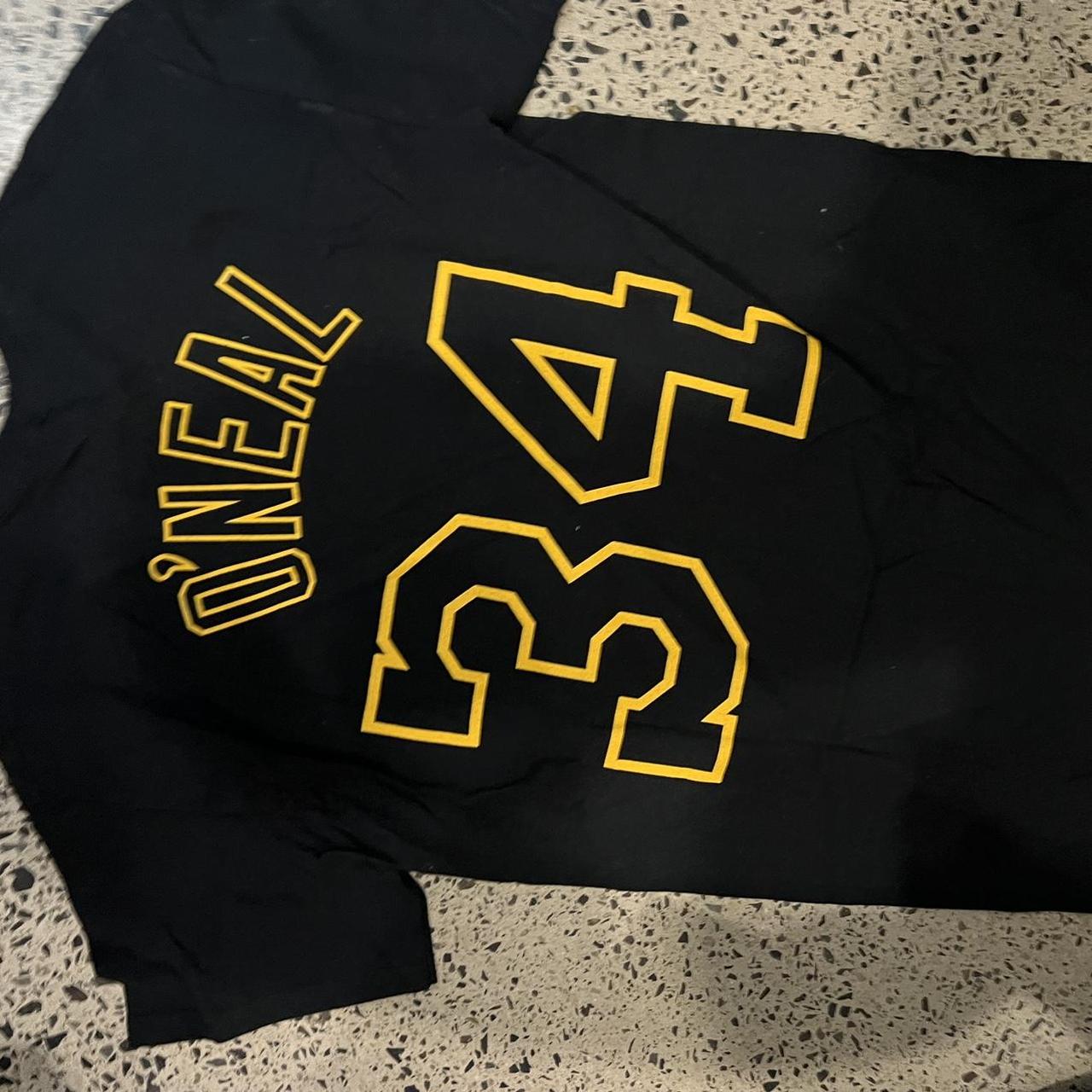 Mitchell & ness Shaquille o’neal tshirt shaq - Depop