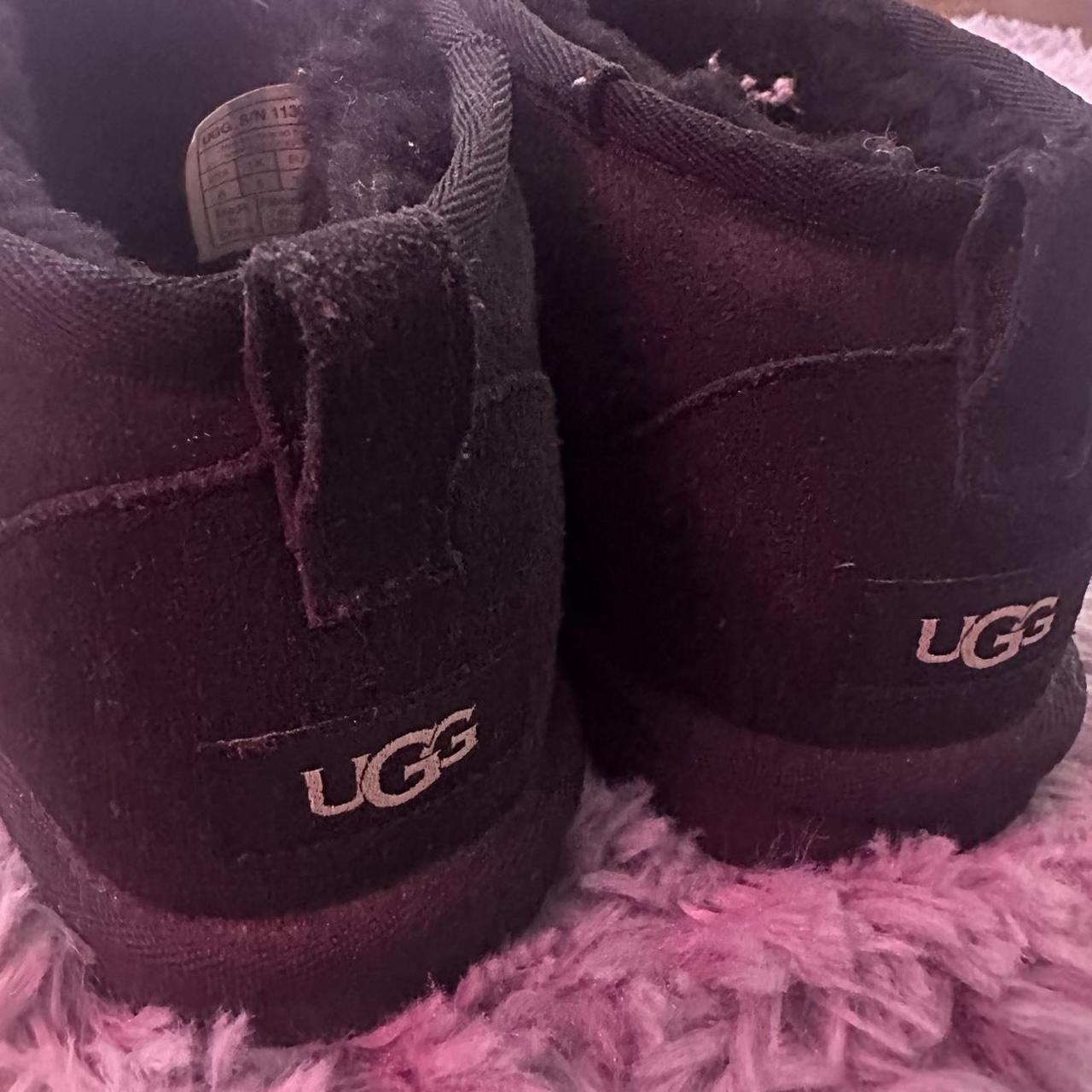 UGG black low boots #uggs #winter #boots - Depop