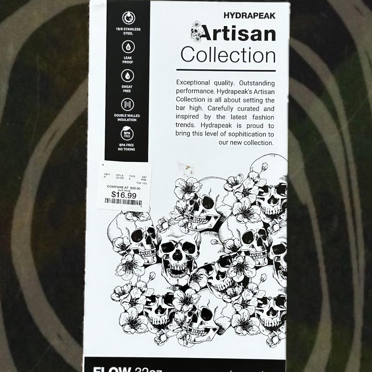 32OZ EMO GRUNGE WATER BOTTLE HYDROPEAK SKULL BLACK... - Depop