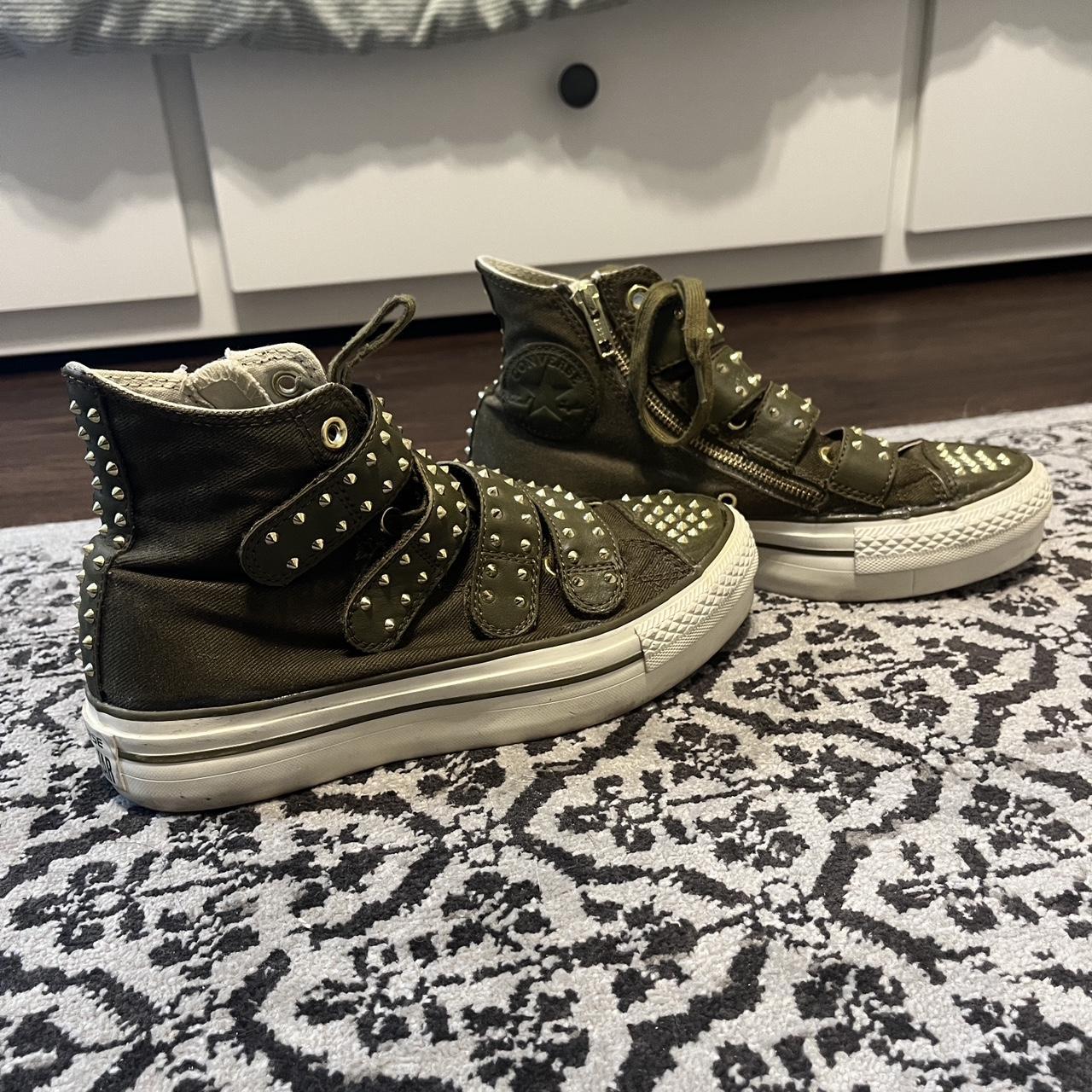 spike army green platform converse! i’ve had this... - Depop