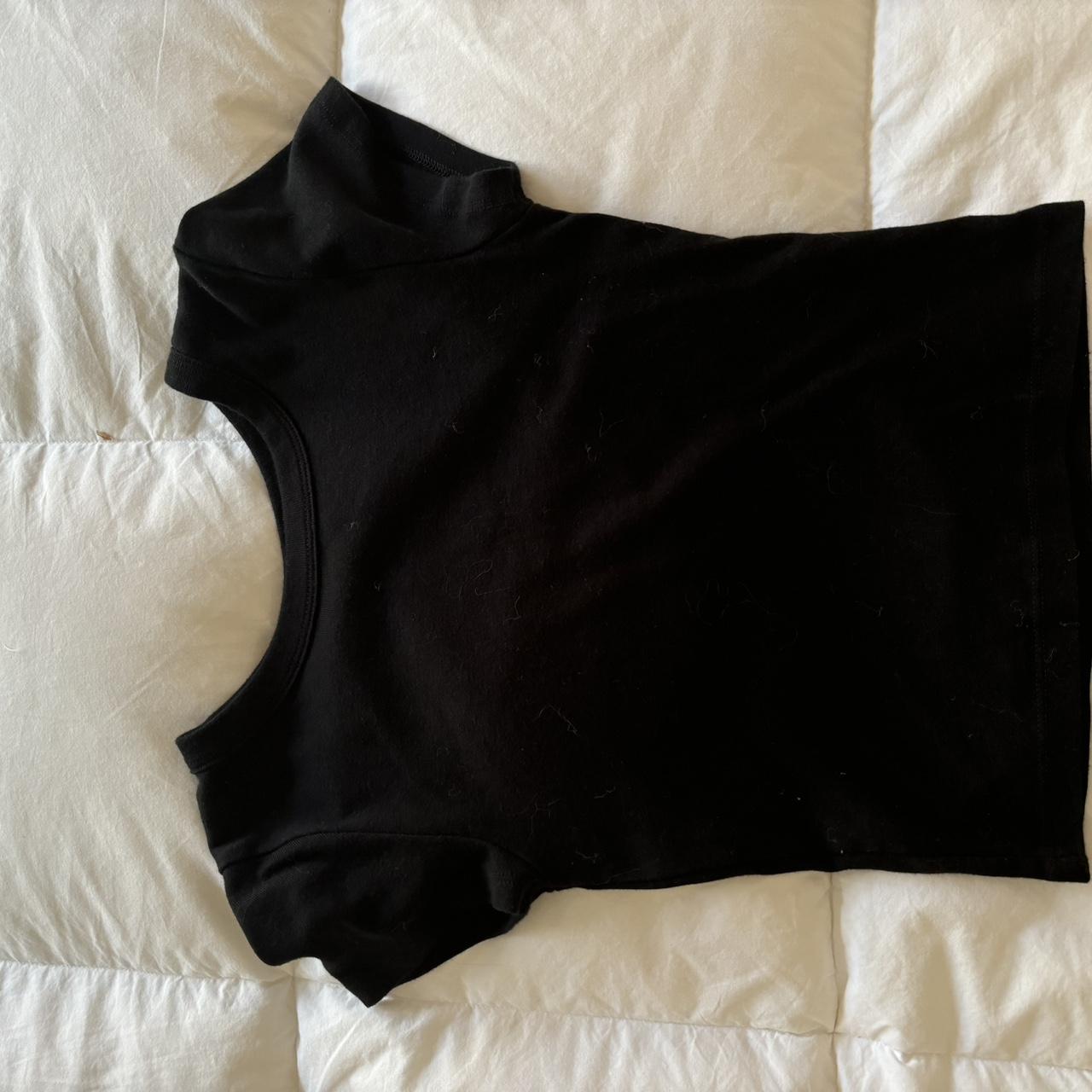 Black American Eagle baby tee worn once - Depop