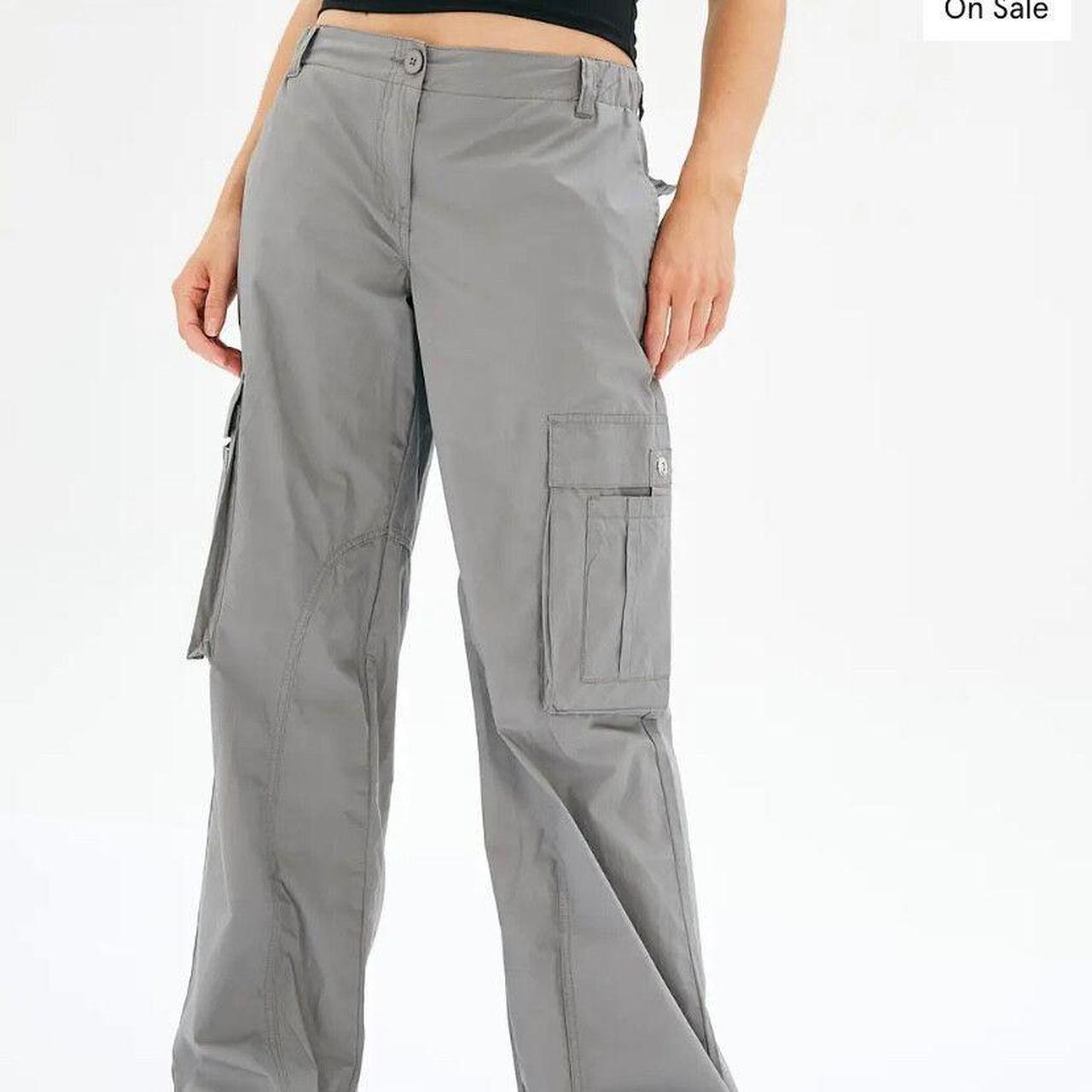 Glassons low rise cargo pants size 6 never worn | Depop