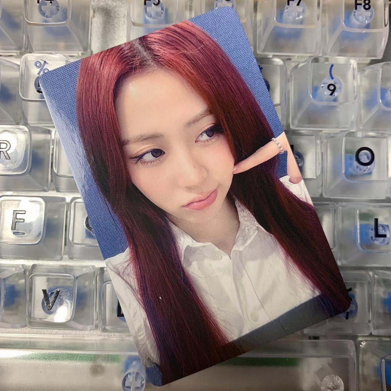 WTS Lesserafim easy yizhiyu withfans lucky draw... - Depop