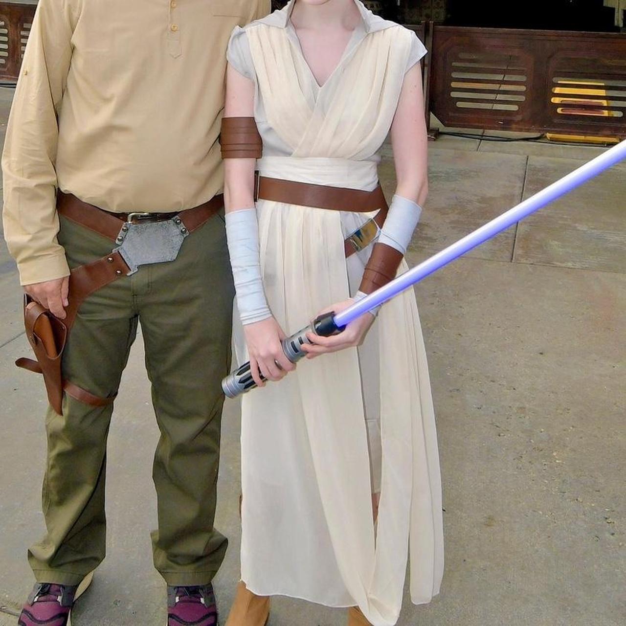 Rae Star Wars cosplay - Depop