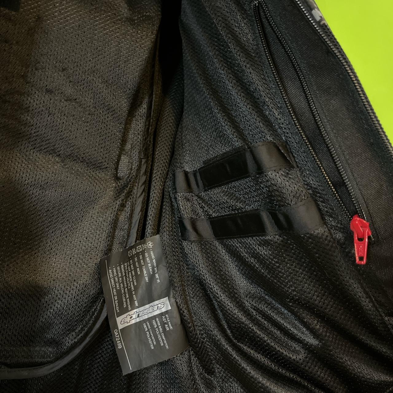 Alpine Design Men's Black and Silver Jacket | Depop