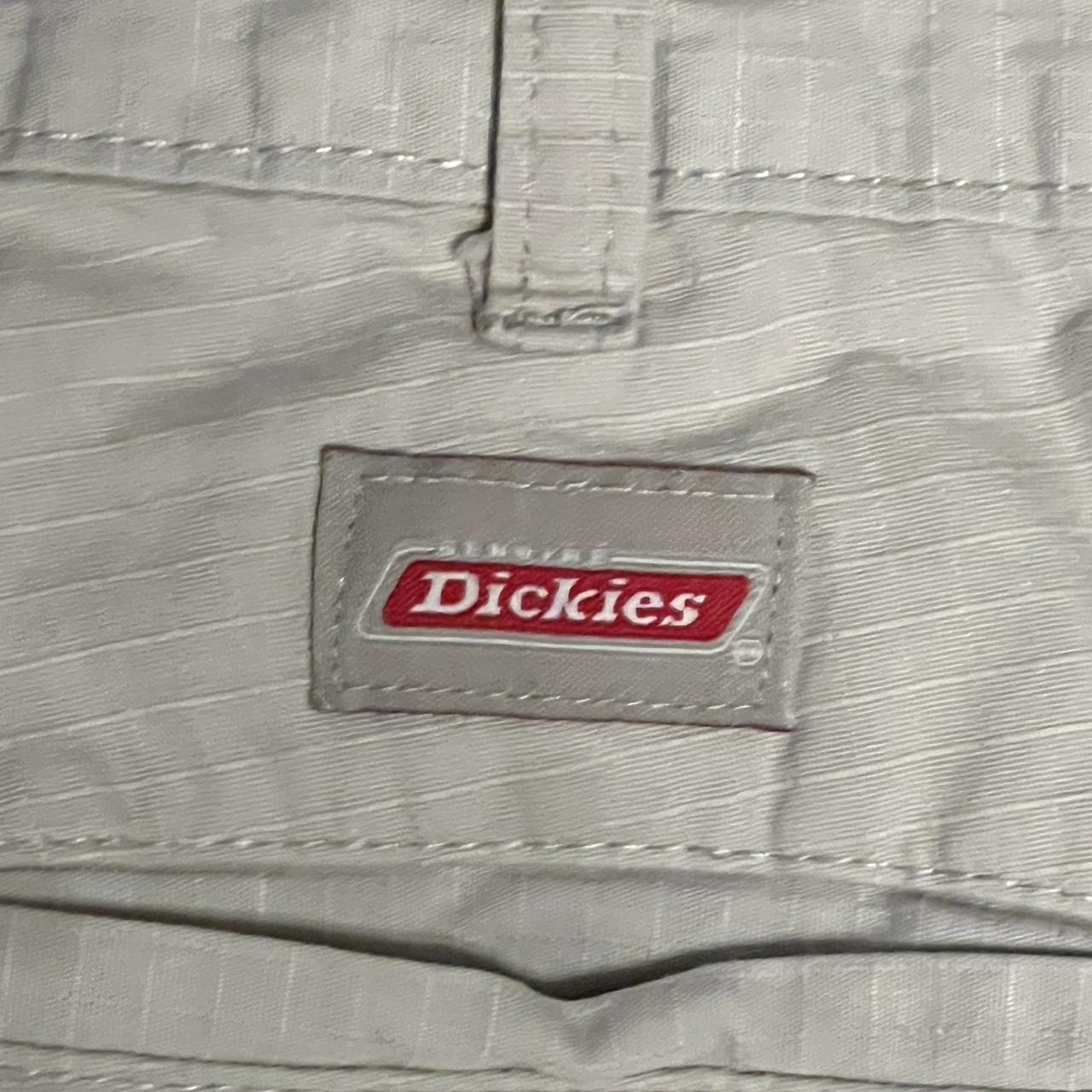 Dickies Cargo Pants 30x32 - Depop