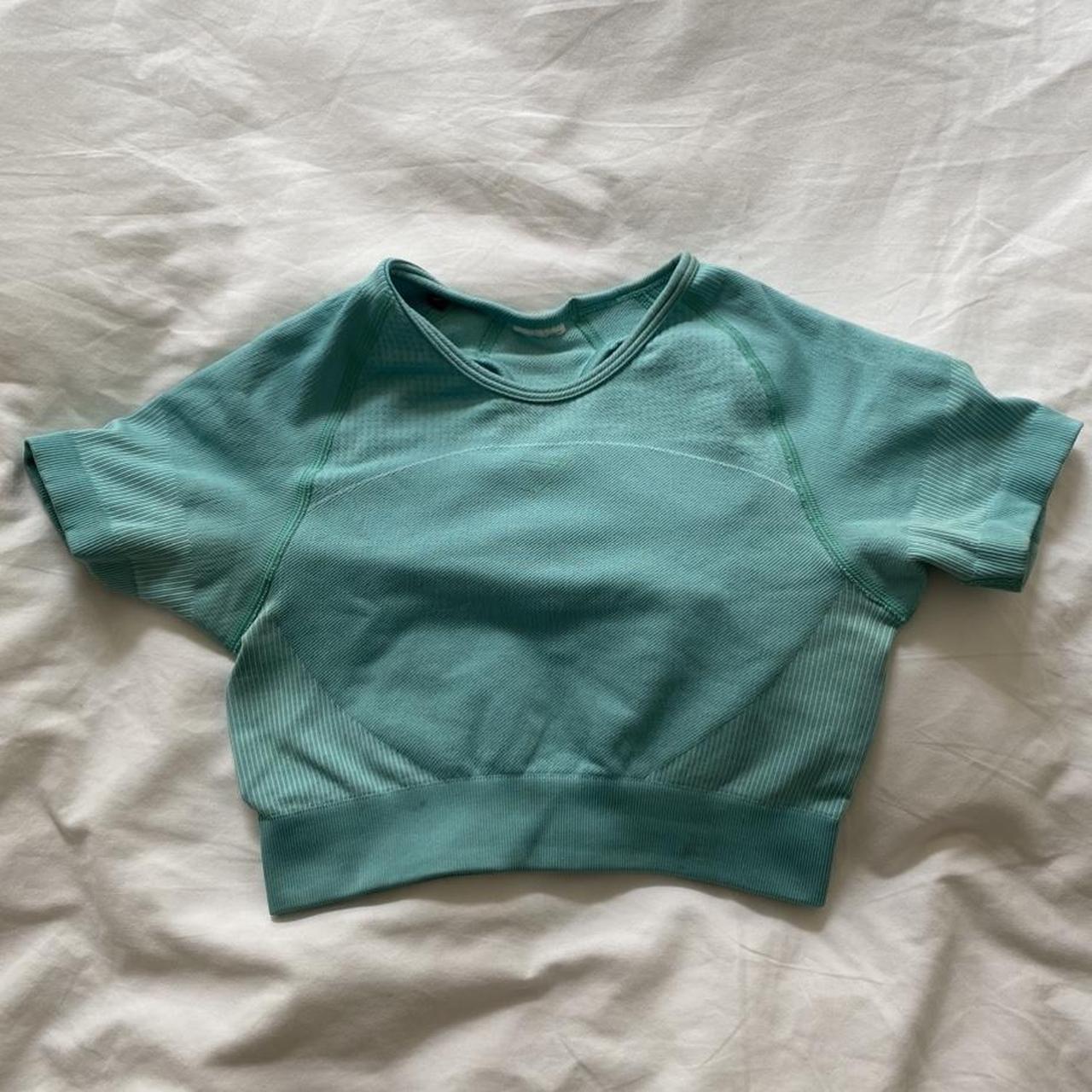 Gymshark seamless cropped blue gym top Size xs Some... - Depop