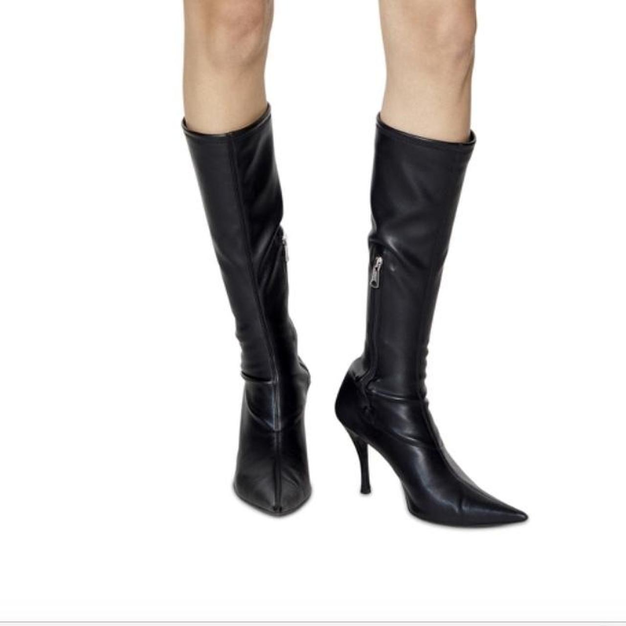 MESSAGE ME BEFORE BUYING! Diesel Venus boots in... - Depop