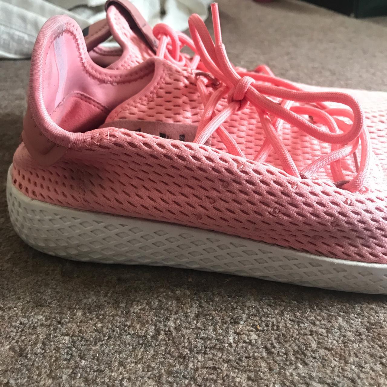 Adidas Women's Pink Trainers | Depop