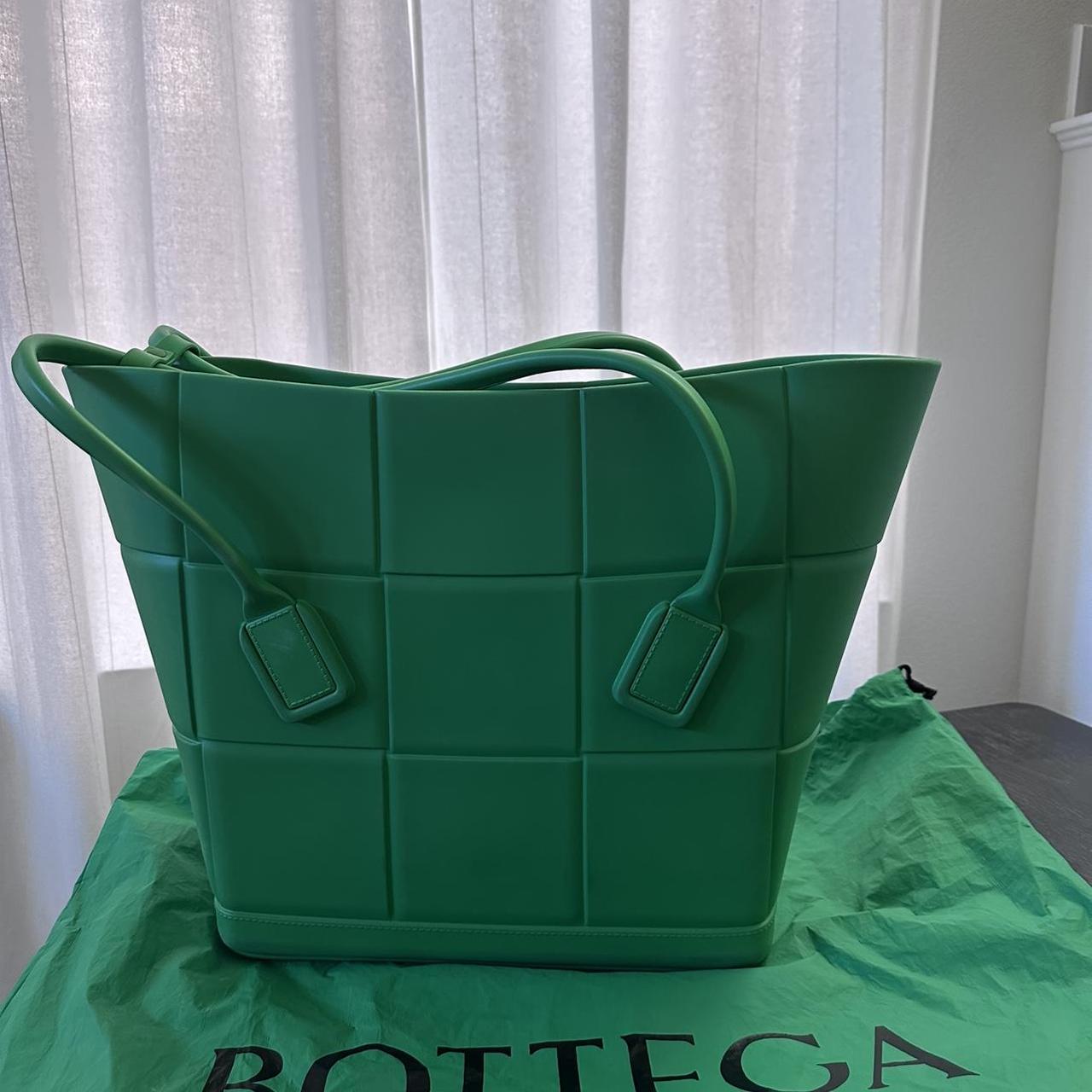 Bottega Veneta Rubber Bag Large Size - Depop