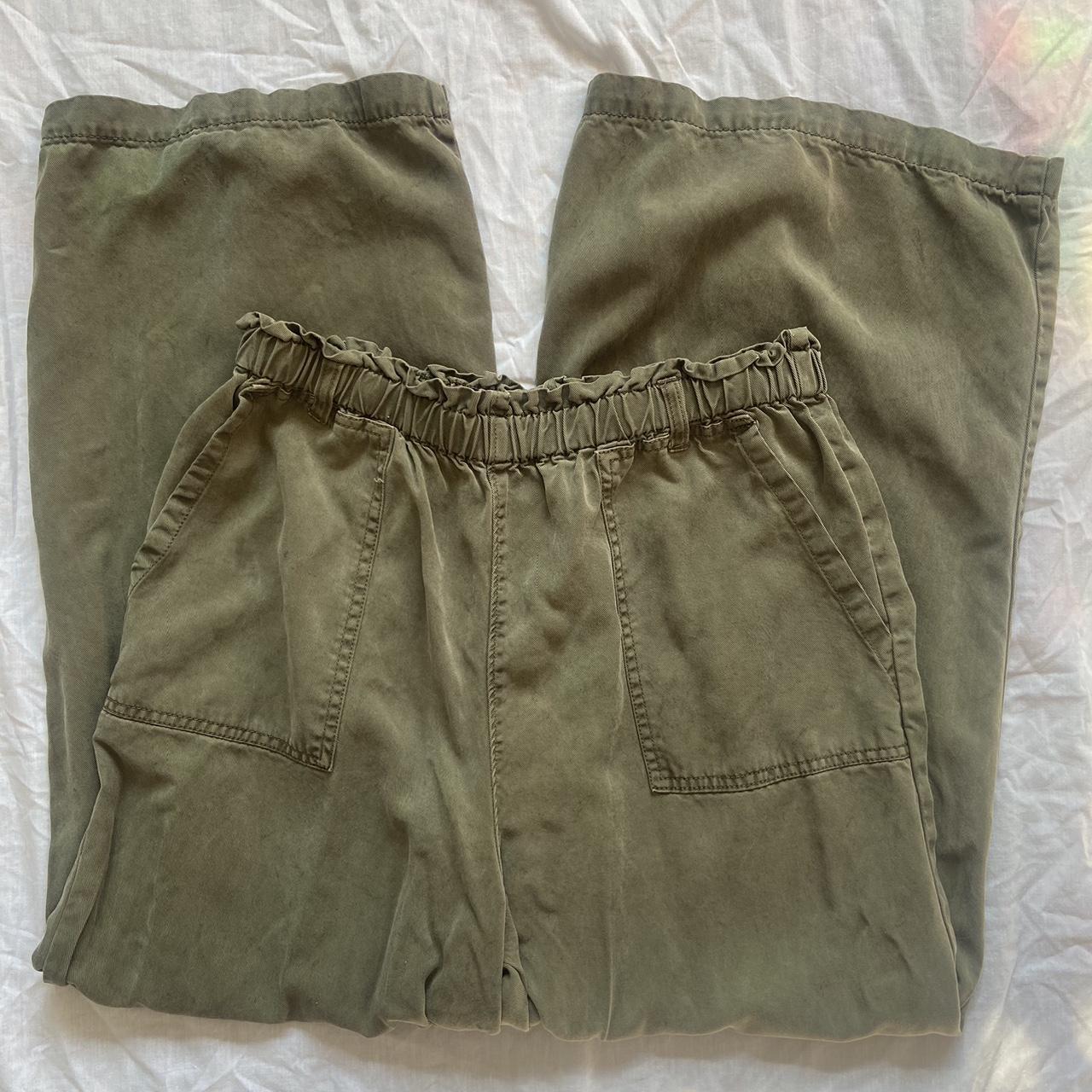 Universal thread Super soft green wide leg pants... - Depop