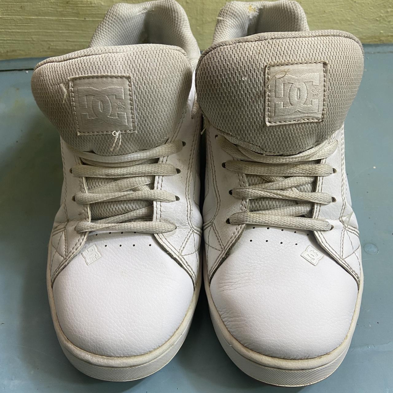 DC Net SE White Skate Shoes Men’s 9.5 Comes as is!... - Depop