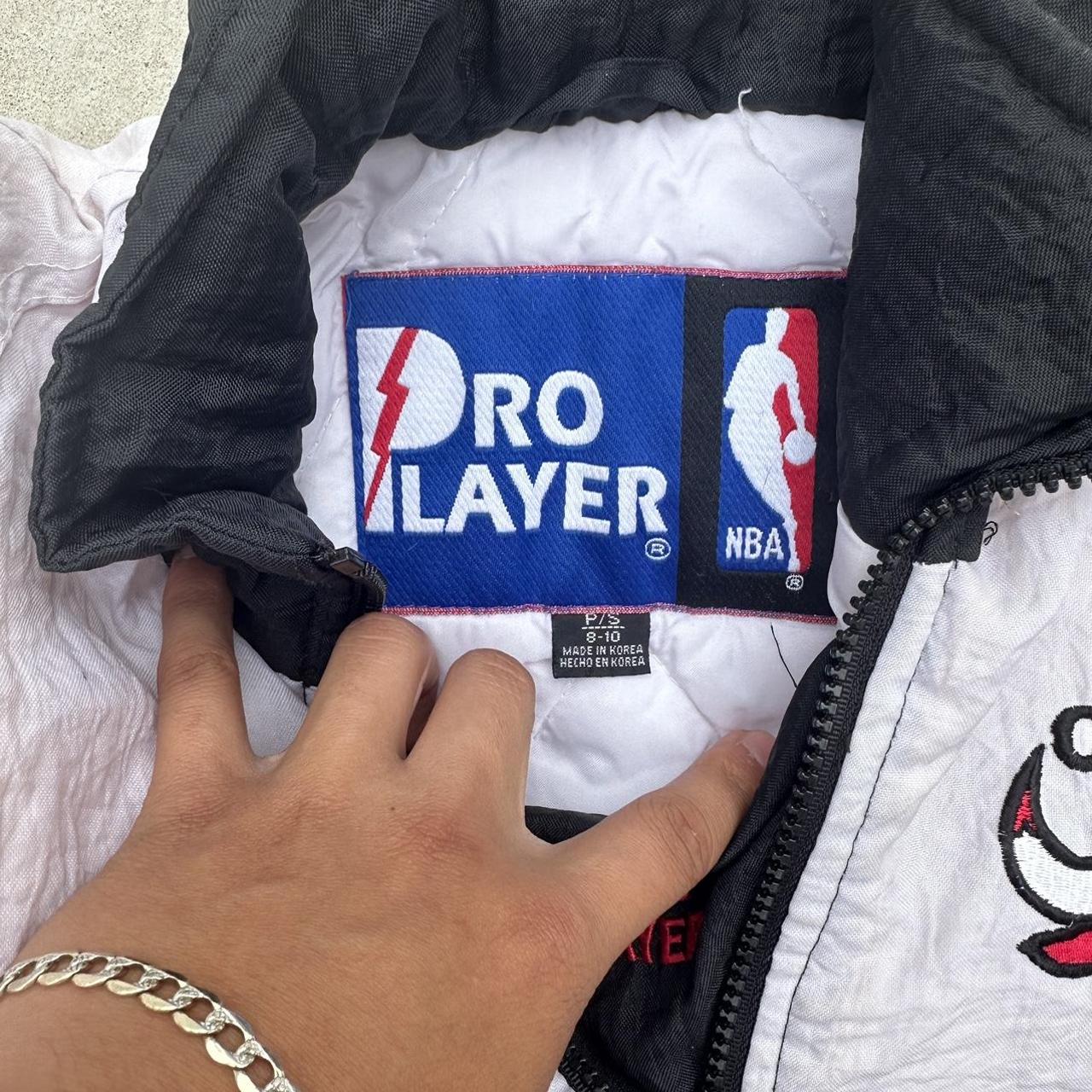 Vintage Chicago bulls pro player kids size small... - Depop