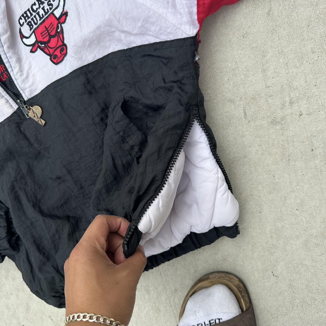 Vintage Chicago bulls pro player kids size small... - Depop