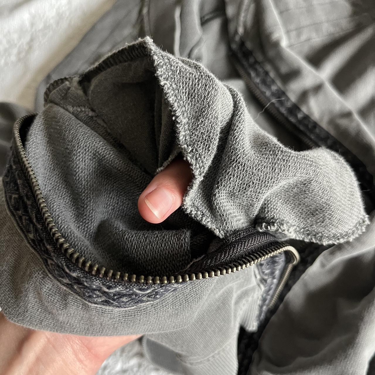 Roxy gray lightweight zip-up jacket. Has a small... - Depop