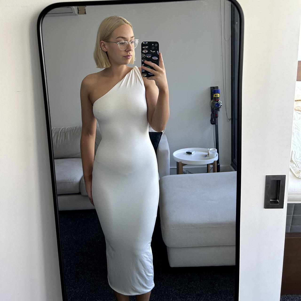 Bayse brand dress brand new - Depop