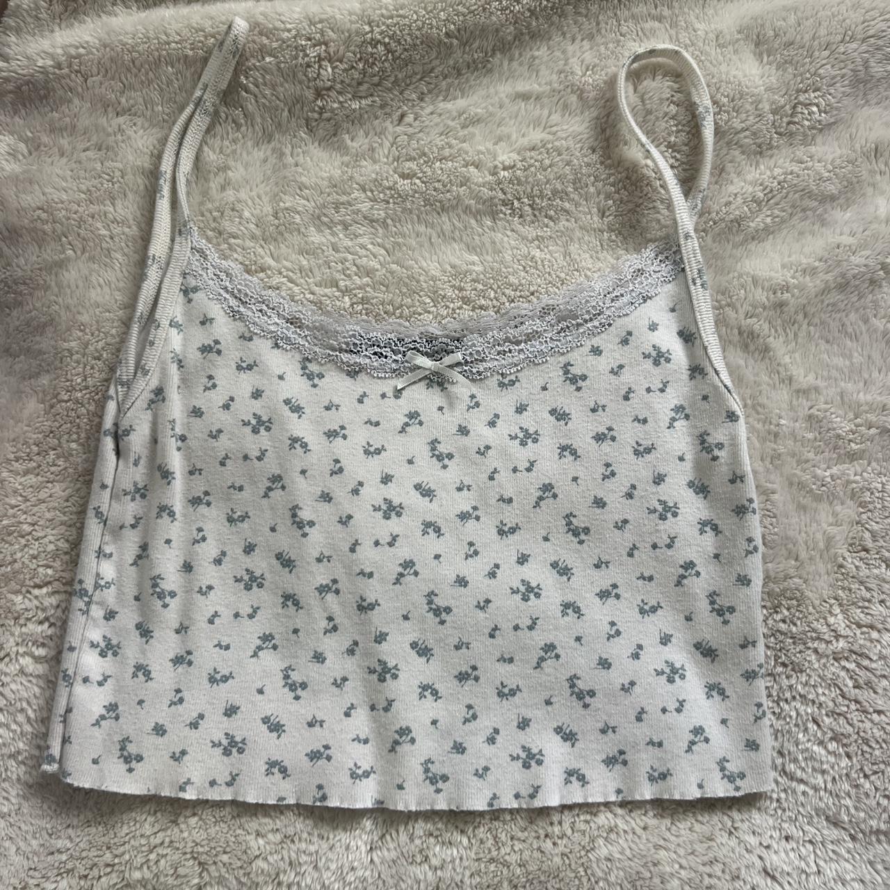 brandy melville cropped tank top • no flaws in... | Depop