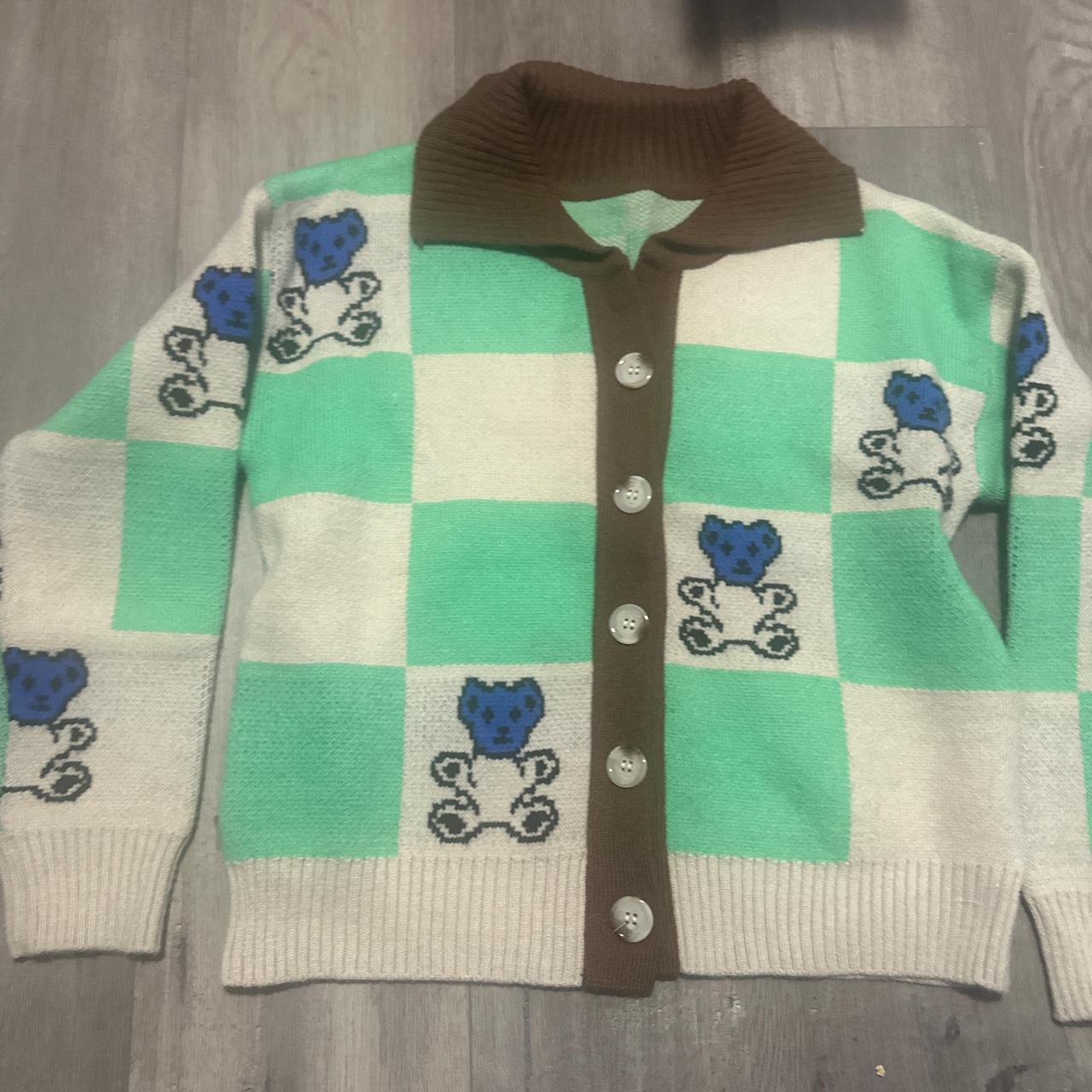 TXT beomgyu bear sweater Never worn Boyfriend fit... | Depop