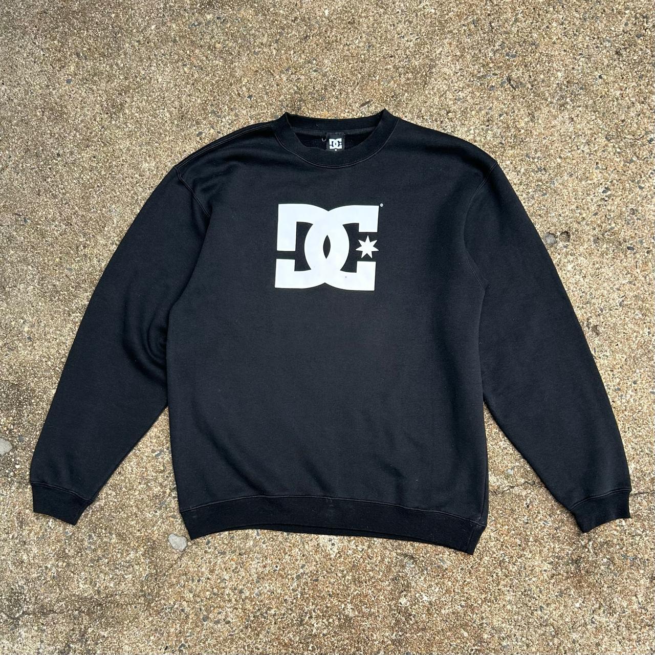 DC SHOES Skater Crewneck Pullover Sweatshirt... - Depop