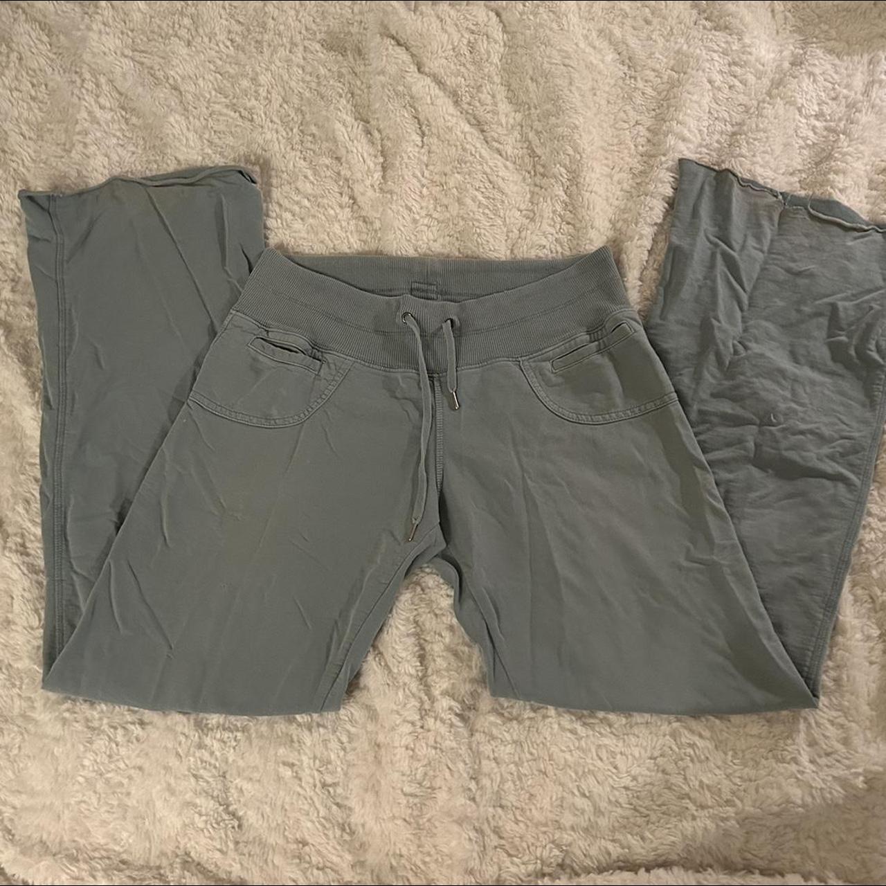 adorable low waisted sweats with pockets lots of... - Depop