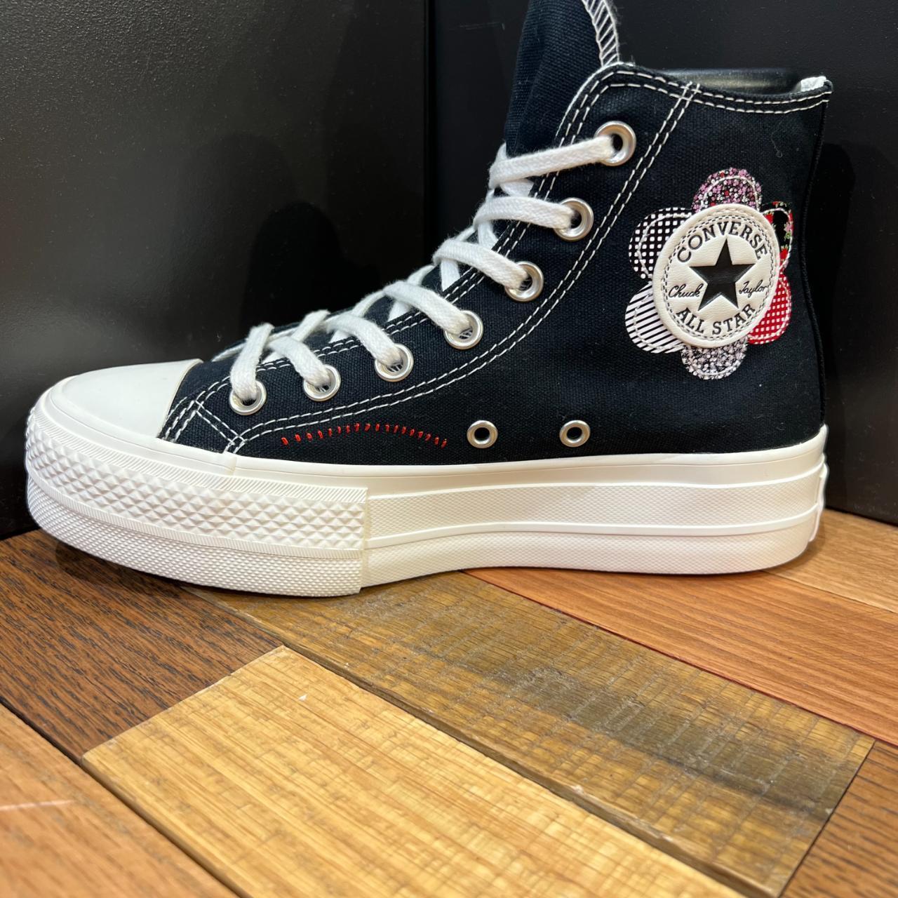 Converse Women's multi Trainers | Depop