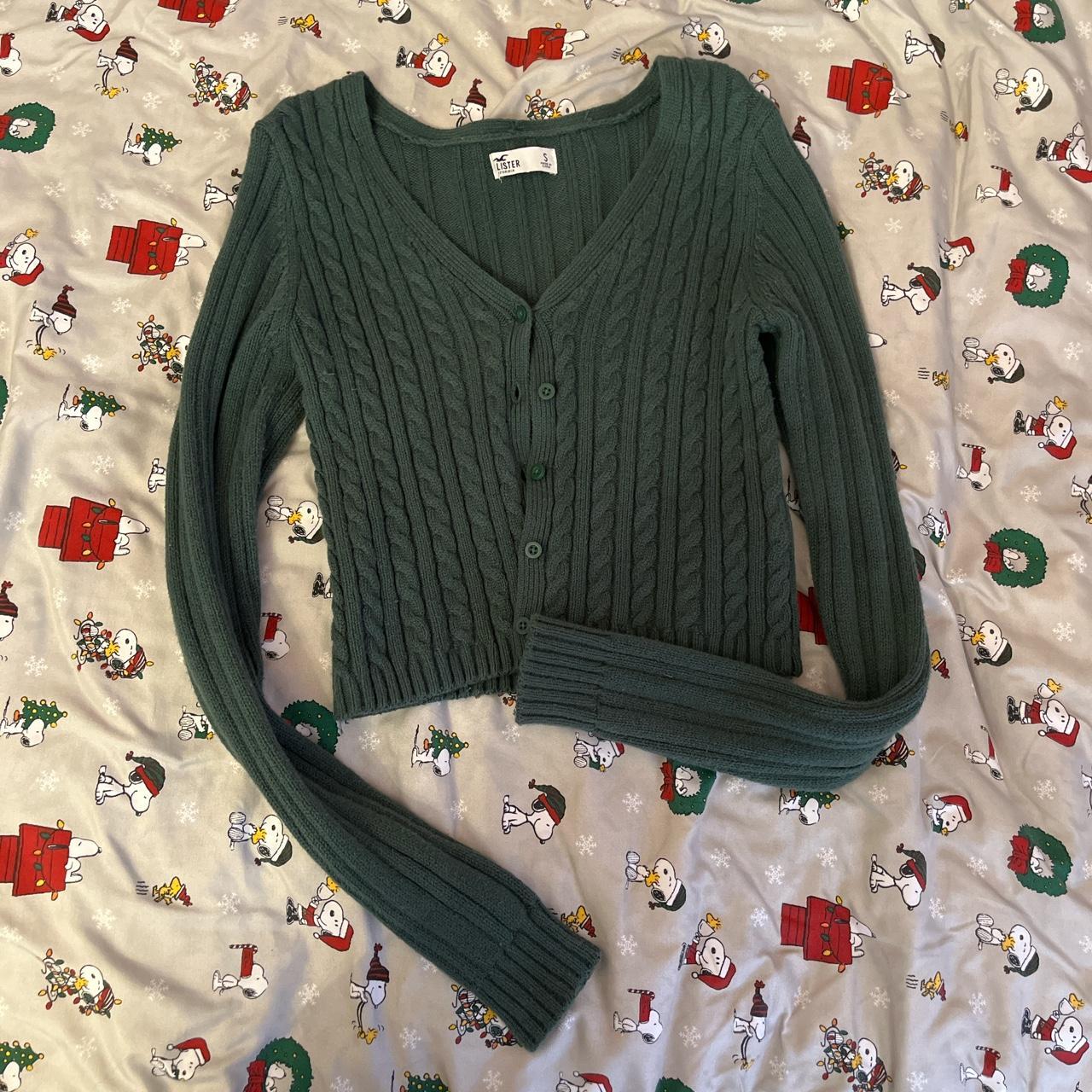 •Forest green button up sweater/cardigan💚💚 •Never... - Depop