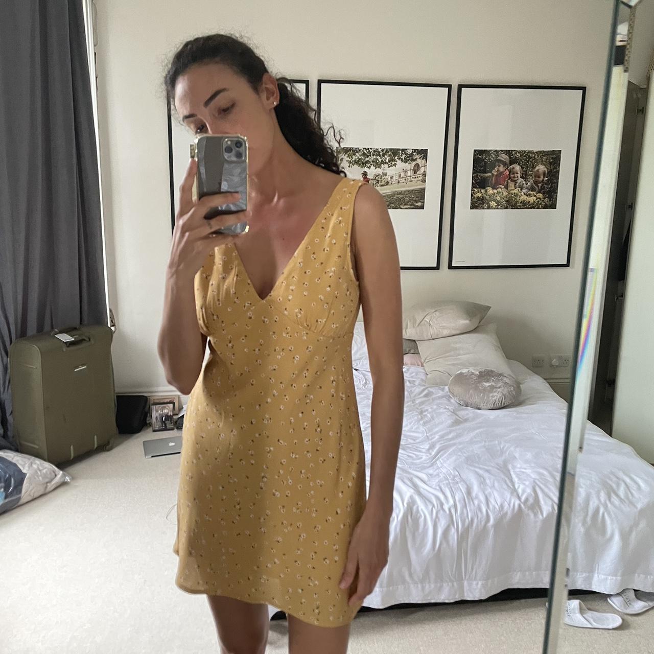 Super comfy and easy summer dress from Glassons.... - Depop