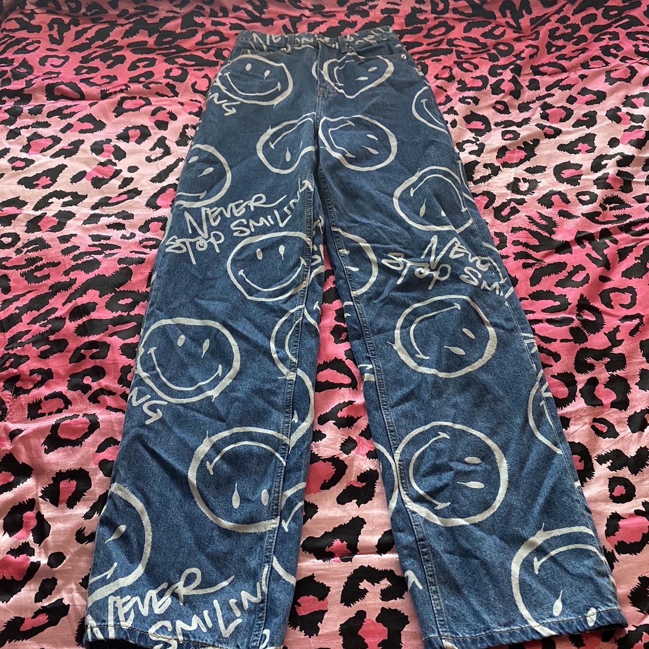 H&M high waisted baggy smiley face print jeans. - Depop