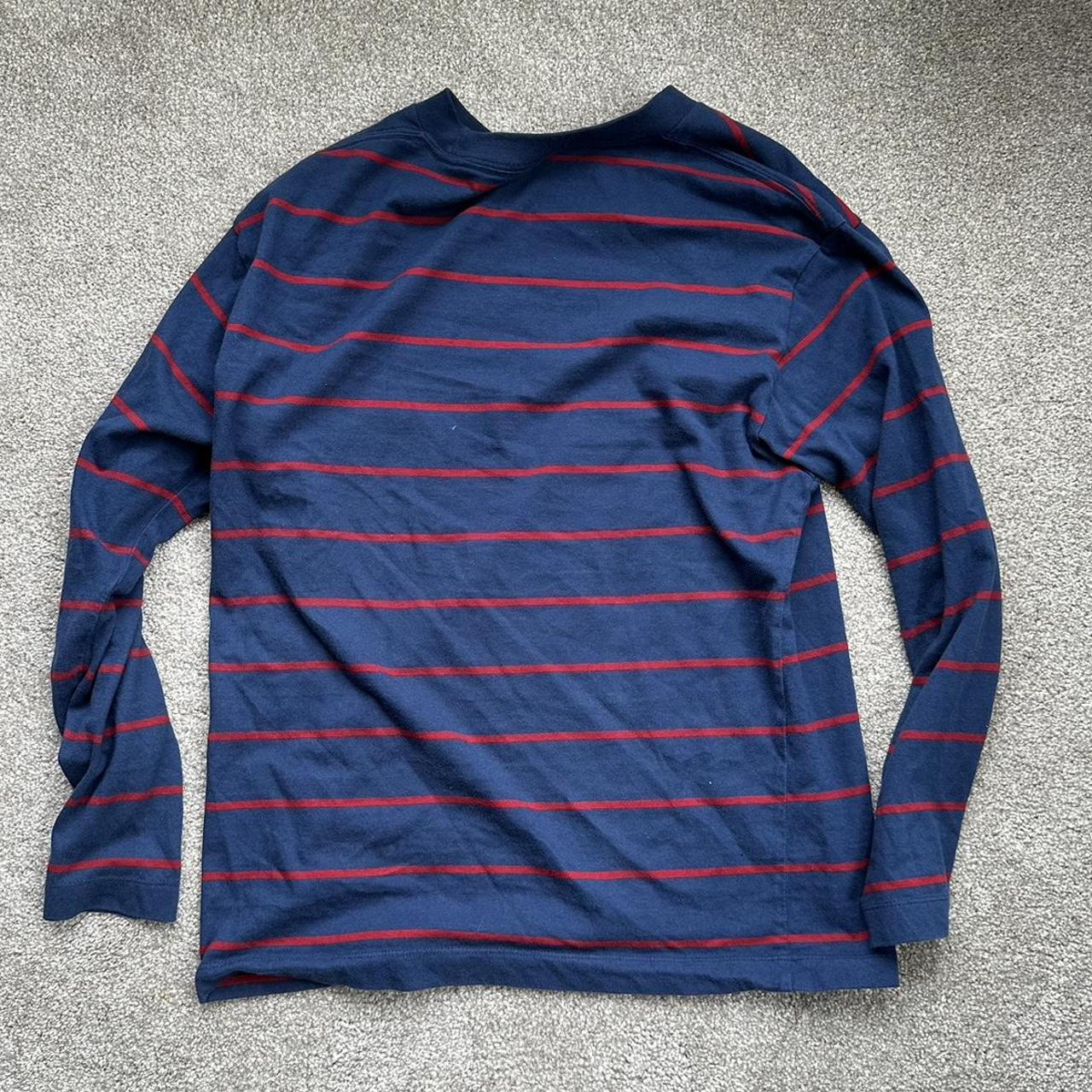 UNIQLO Men's Blue and Red T-shirt | Depop