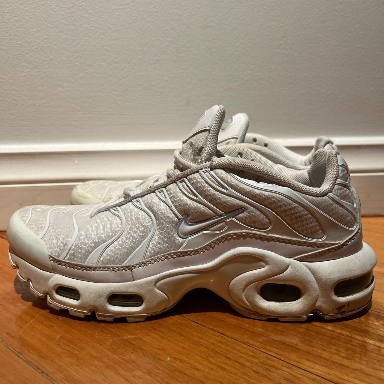 us size 5y tns. pretty good condition, little dirty... - Depop