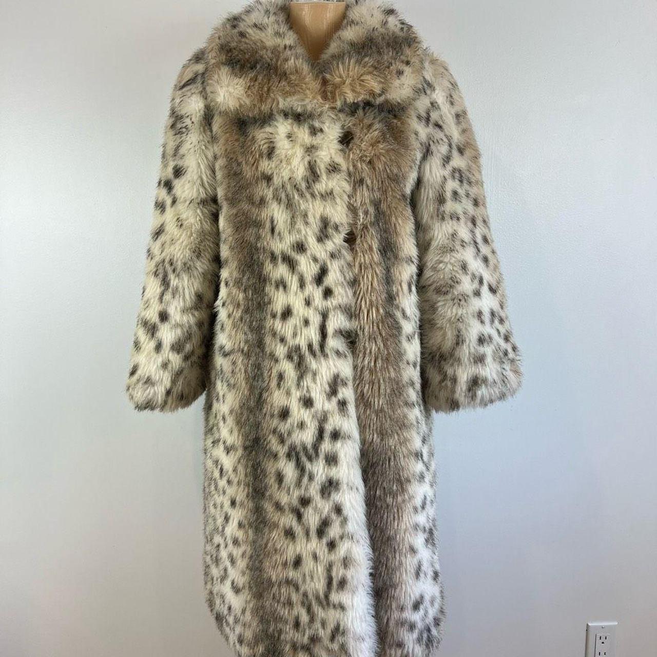 Sirbain Vintage Snow Lynx Bobcat Leopard Faux Fur... - Depop