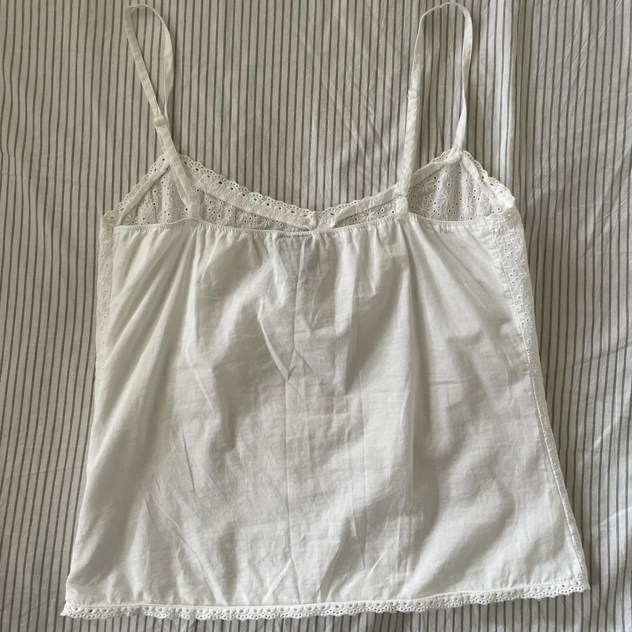 White broderie anglaise top Old Glassons Would fit... - Depop