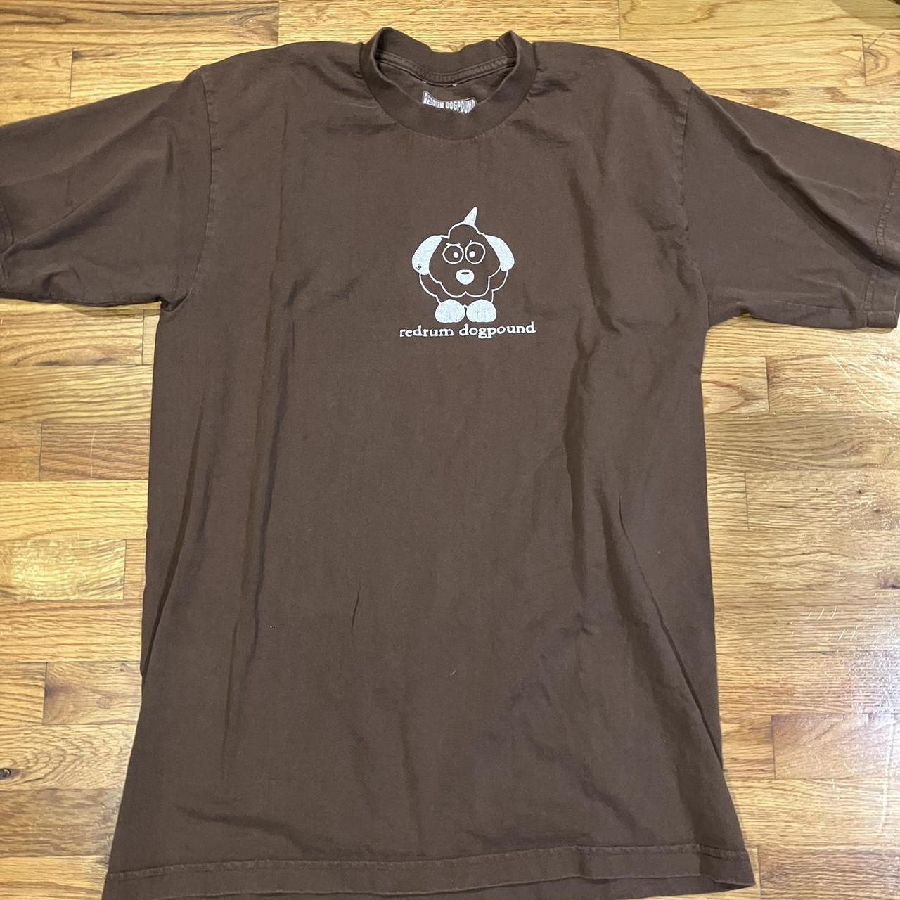 BROWN REDRUM DOGPOUND DOG TEE SIZE LARGE NO FLAWS ... - Depop