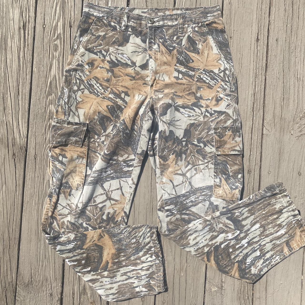 Realtree Camo pants, waist is 34” Not Jean... - Depop