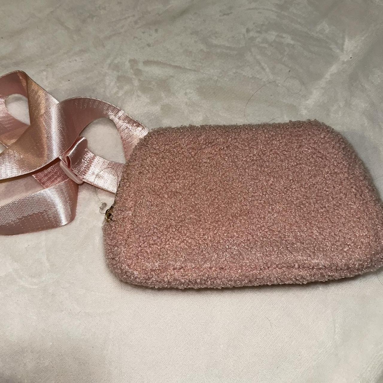 pink fuzzy fanny pack - Depop
