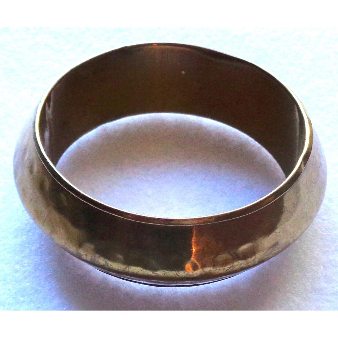 Vtg Large Chunky Round Circle Hammered Brass Metal... - Depop