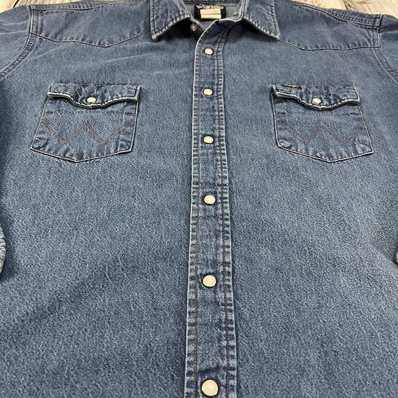 Vintage Wrangler pearl snap button up Great... - Depop