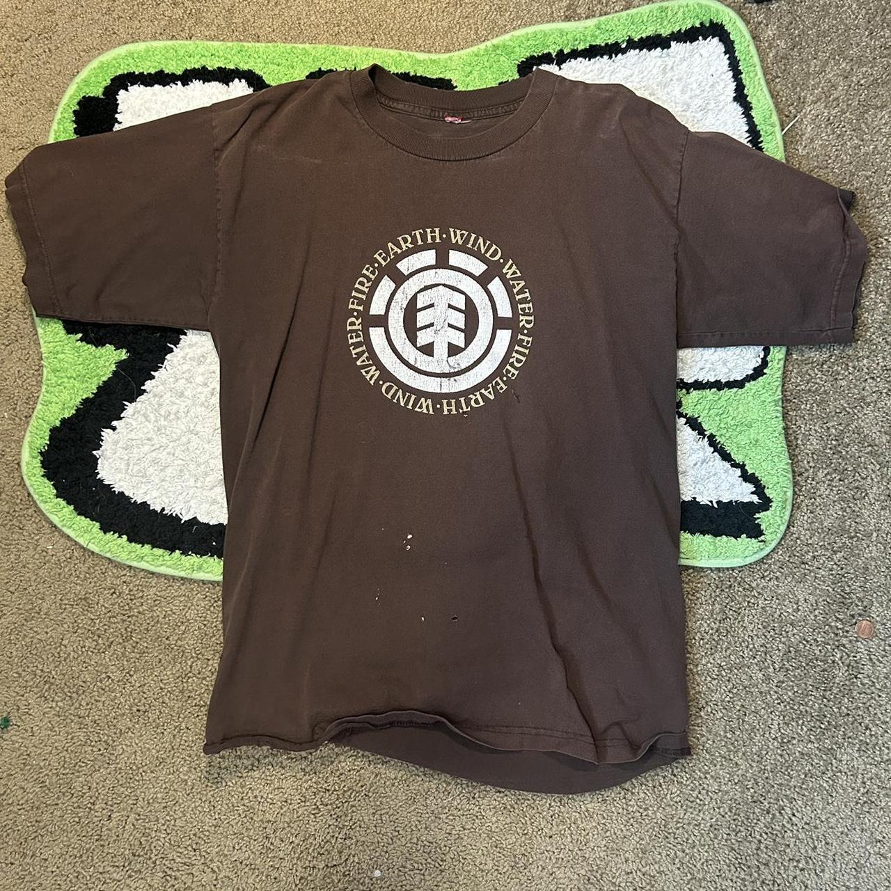 Element Men's Brown and White T-shirt | Depop