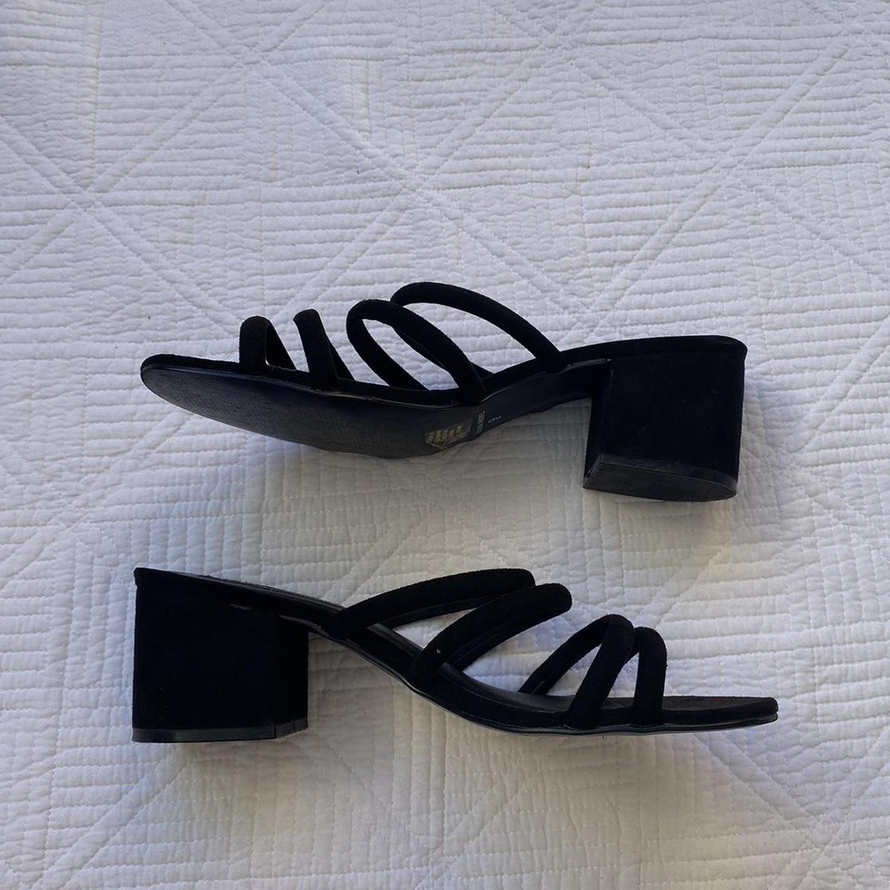 Cutest slip on bloack heels ~ mini block heel ~... - Depop