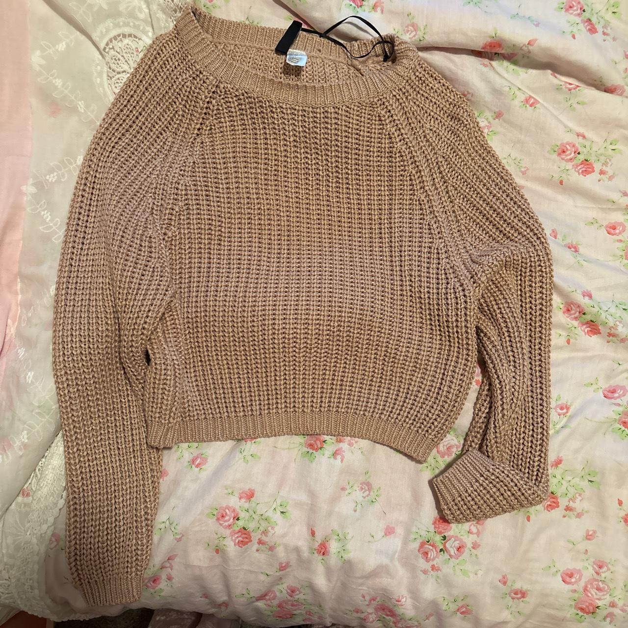 Tan sweater - Depop