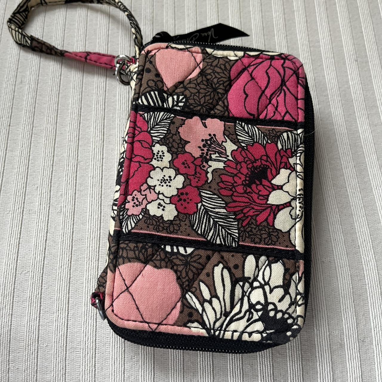 Vera Bradley wallet Length: 5 1/2 inches Width: 3... - Depop